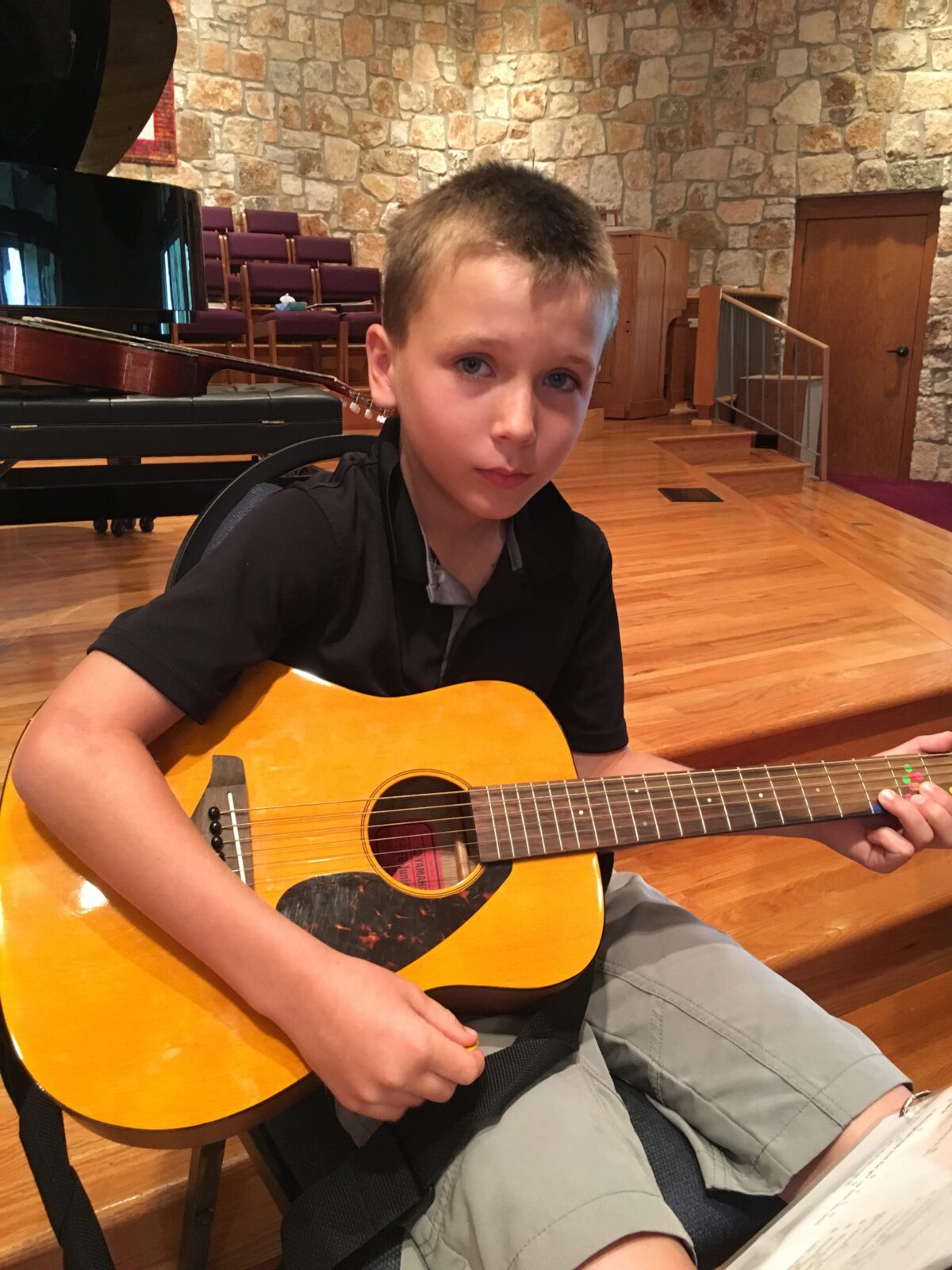 Countdown :: 10 Reasons Why You Should Choose A Group Guitar Class